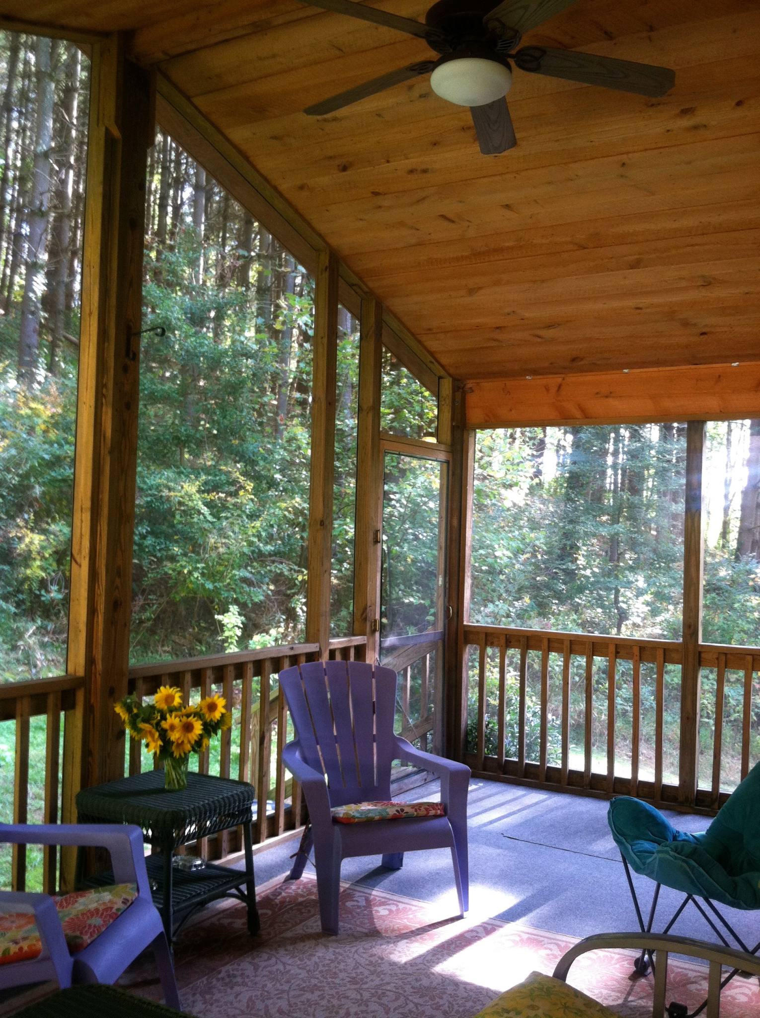 Cedar Screen Porch - Broadwing Farm Cabins